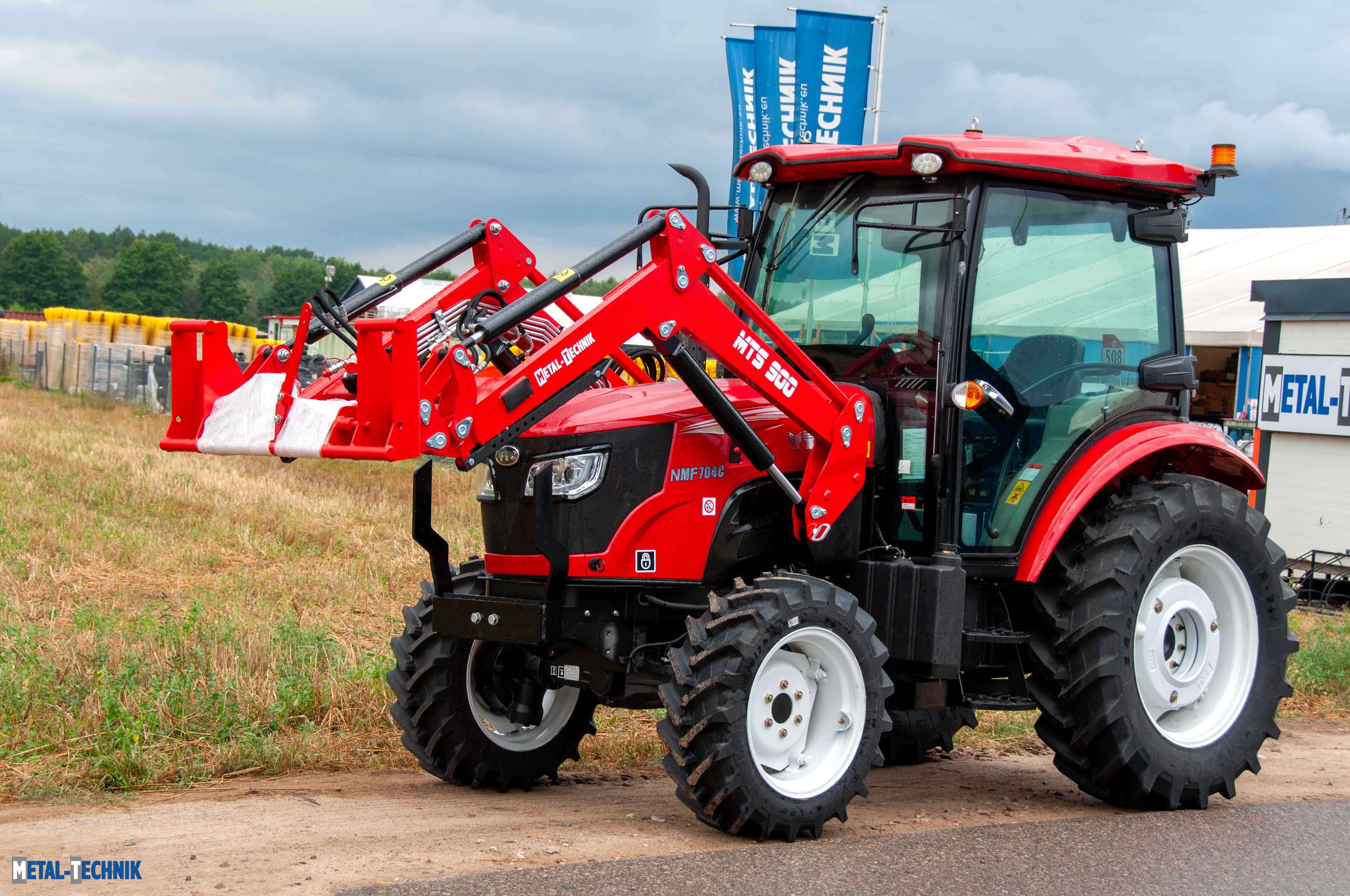 Ładowacz czołowy Metal-Technik MTS-900